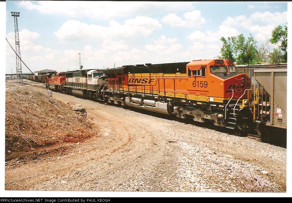 BNSF 6159 BNSF 9746 BNSF 9399 roll south as DPU's with BNSF 6186